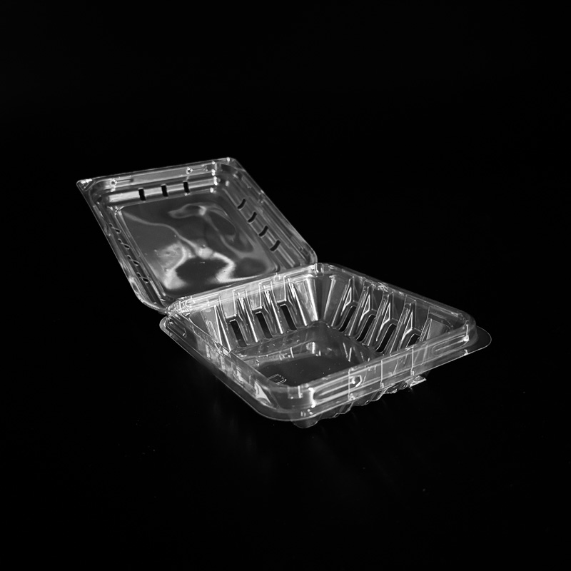 C1019 4.4 oz Clamshell - Midlantic Labeling and Packaging